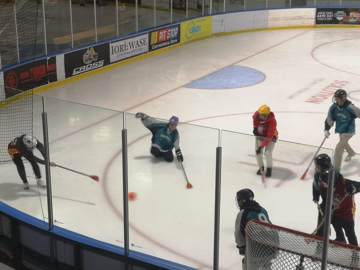 Winter Carnival heats up for broomball – The Eastern Door